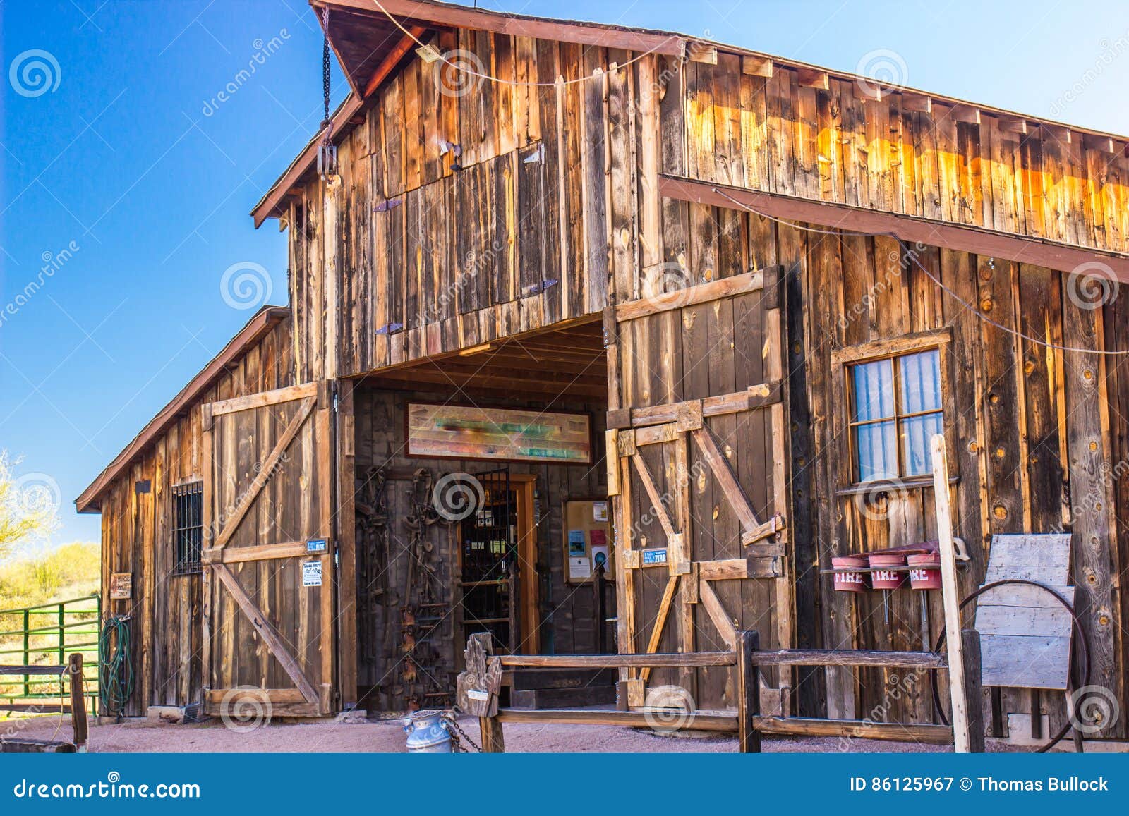 Large Barn in Arizona Desert Editorial Photography - Image of windows ...