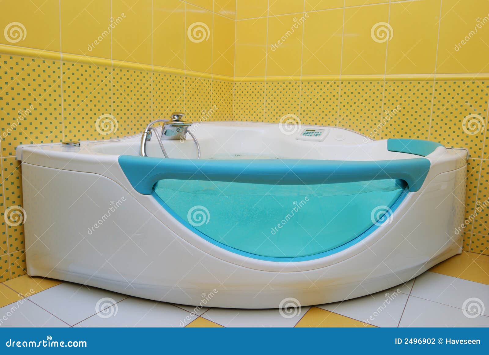 Large bathtub stock photo. Image of modern, bathtub, white - 2496902