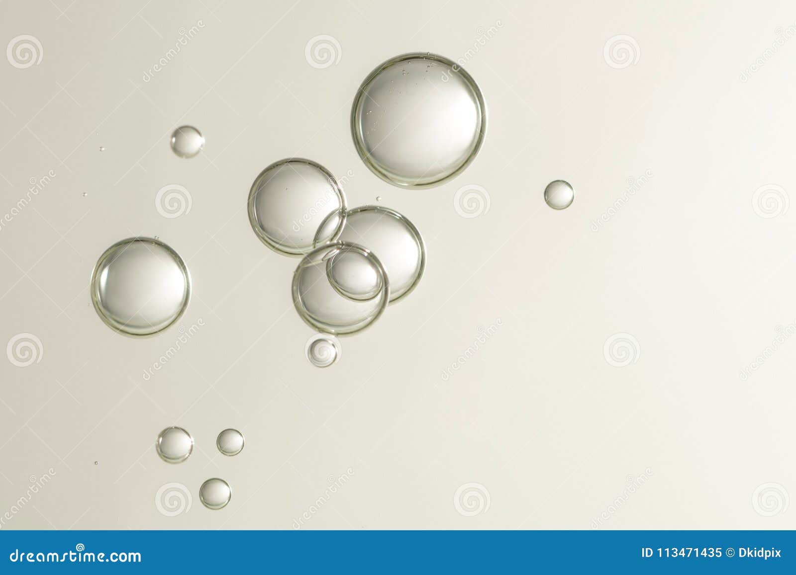 Large Bubbles Over a Gradient Background Stock Illustration ...