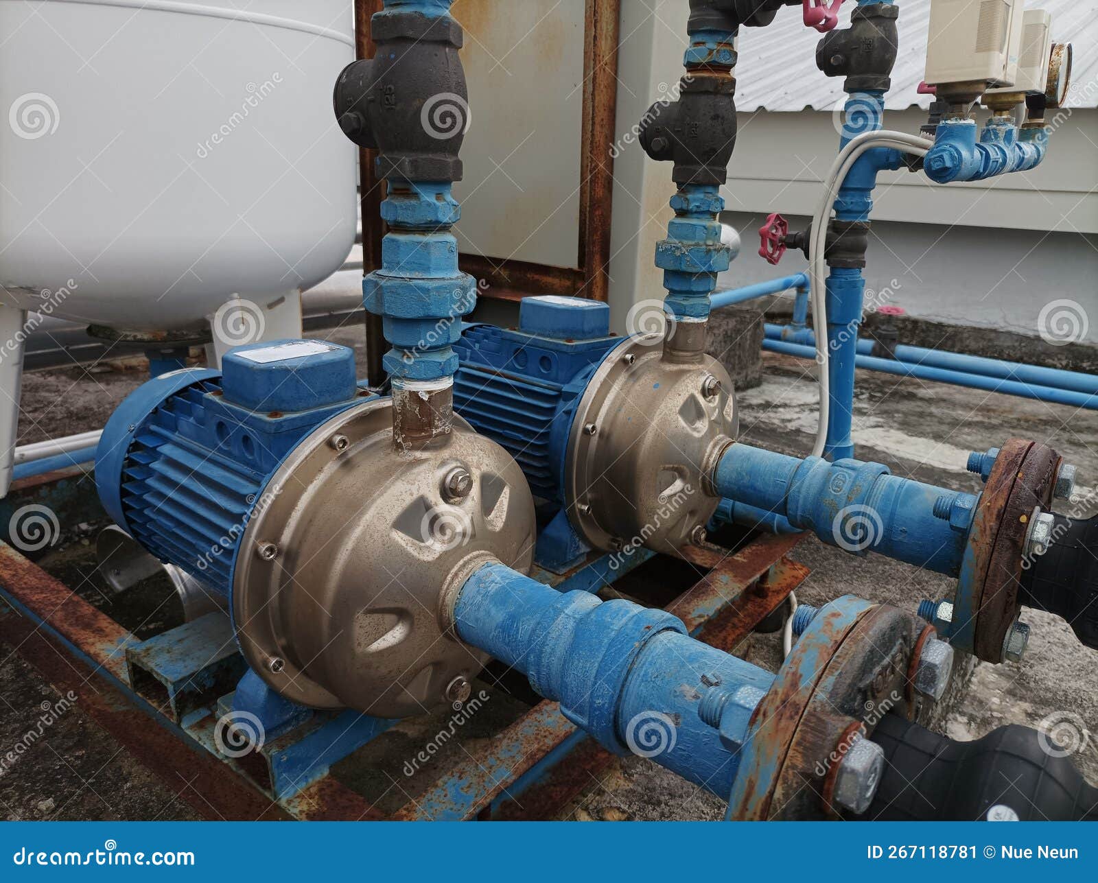 Large Capacity Blue Water Pump Machine Stock Image - Image of capacity ...
