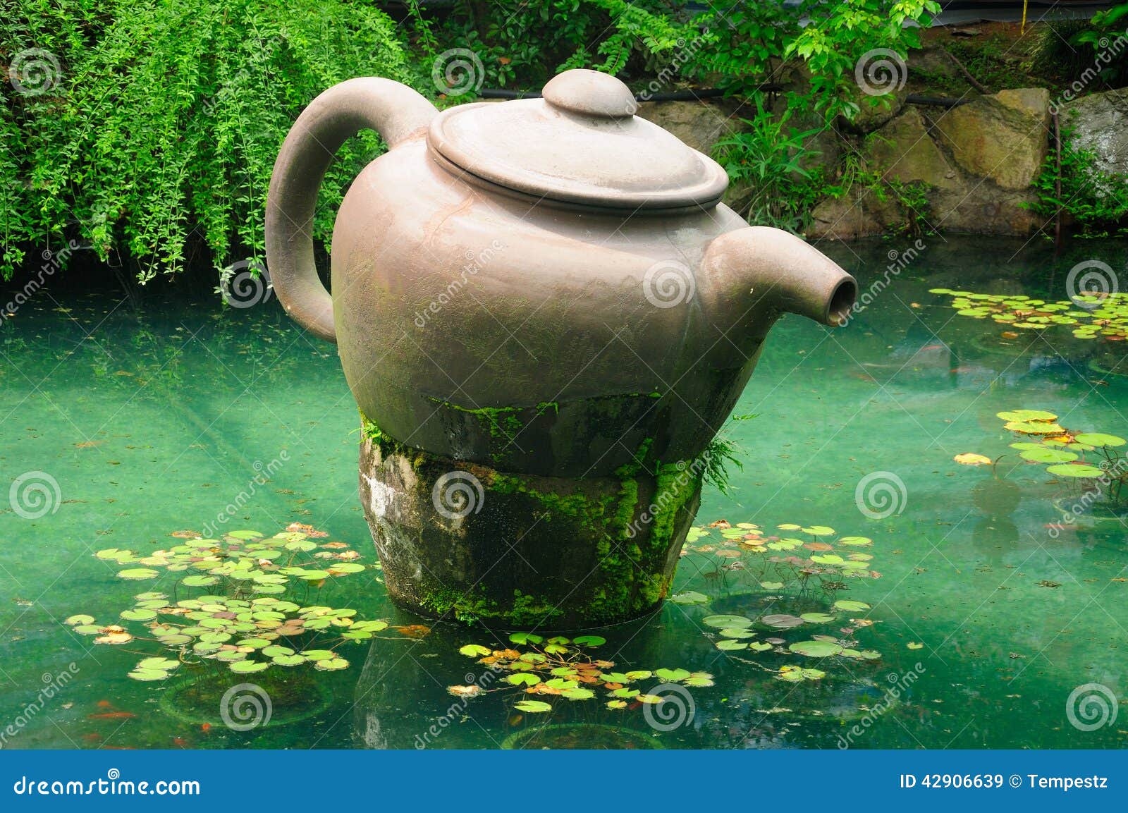 Large Chinese Tea pot stock image. Image of outside, style - 42906639