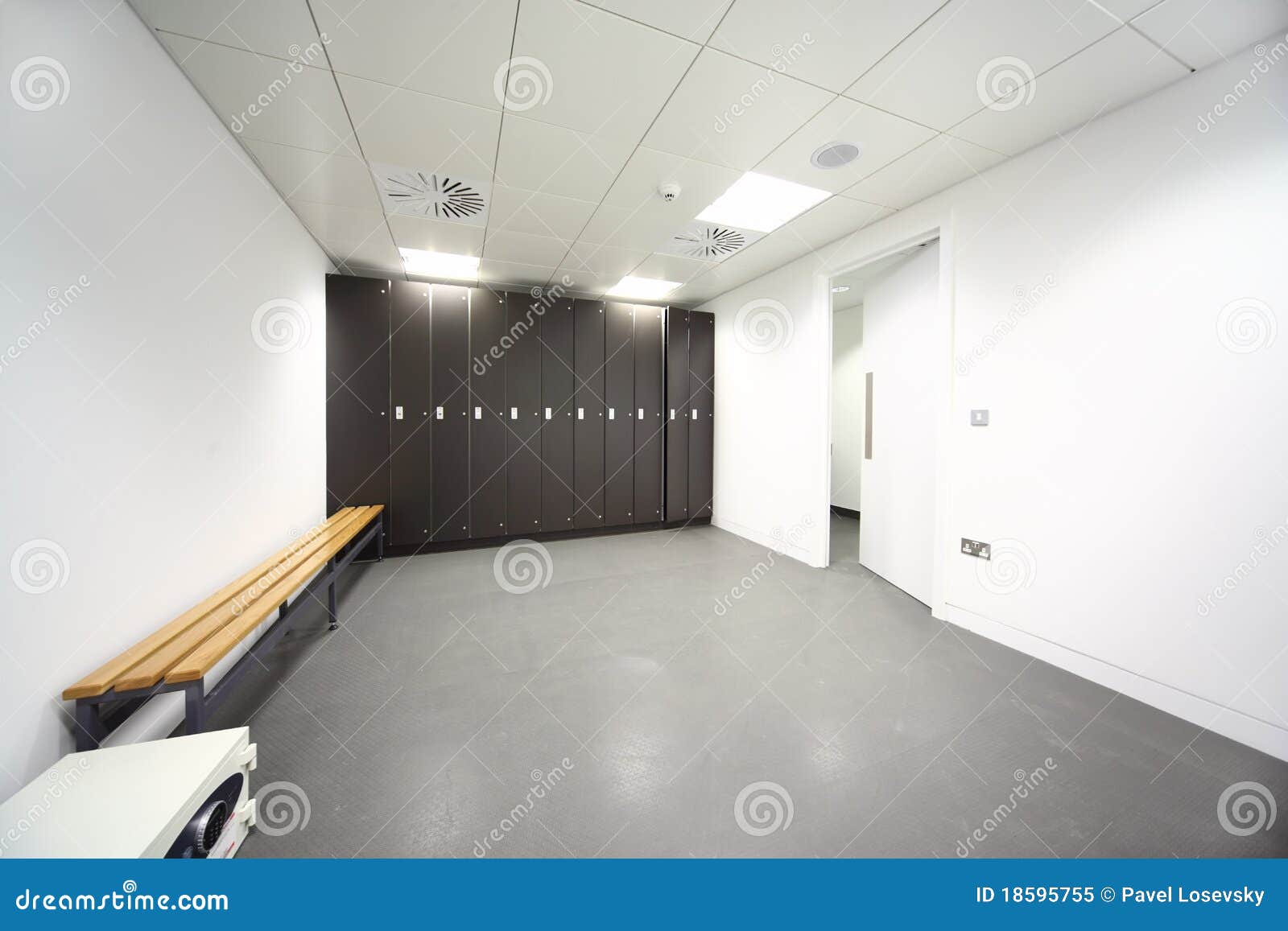 Large clean room stock image. Image of hatcheck, check - 18595755