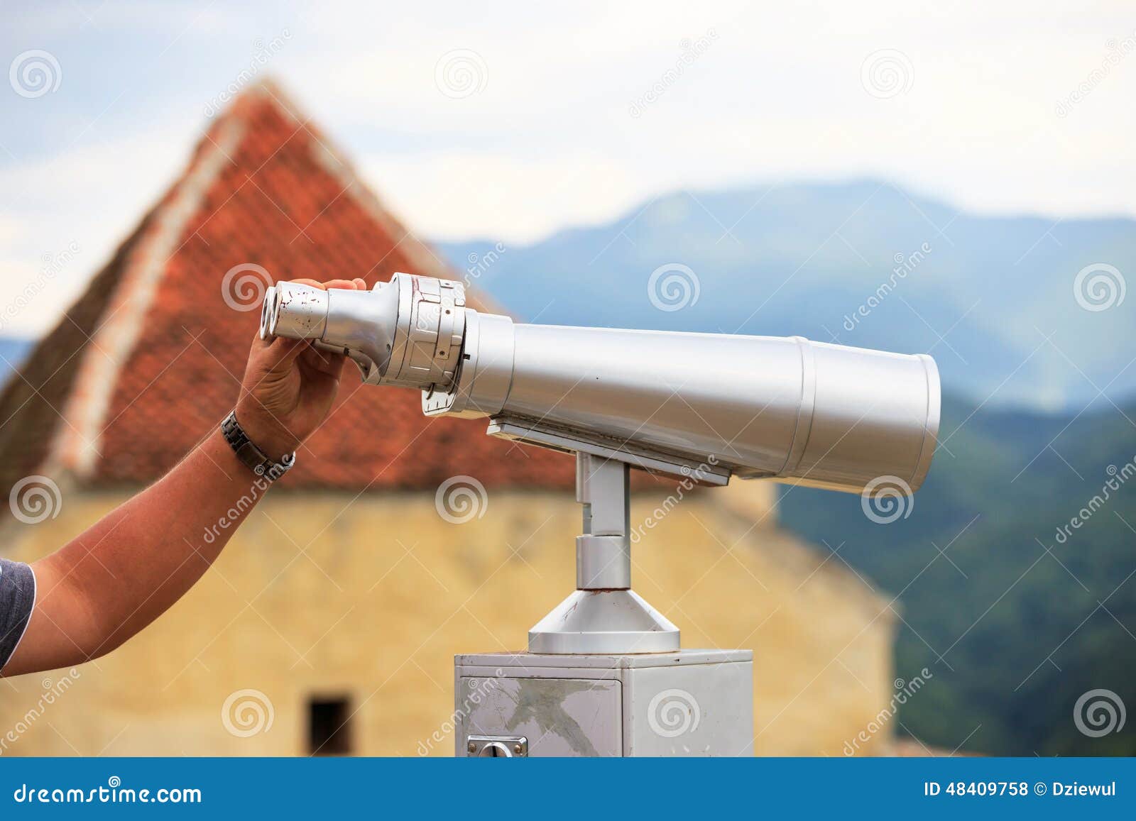 Large Coin Operated Telescope Stock Photo - Image of lookout, enjoyment ...