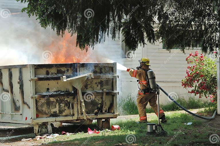 Large Commercial Dumpster Fire Editorial Stock Image - Image of ...