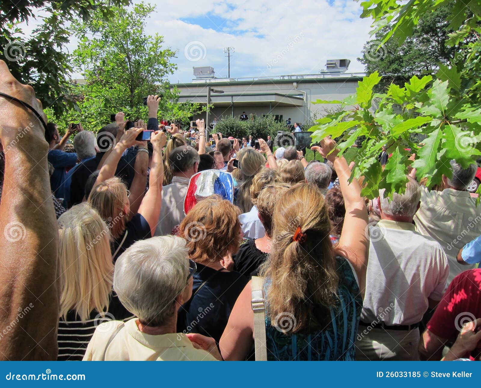Large Crowd of Supporters editorial image. Image of romney - 26033185