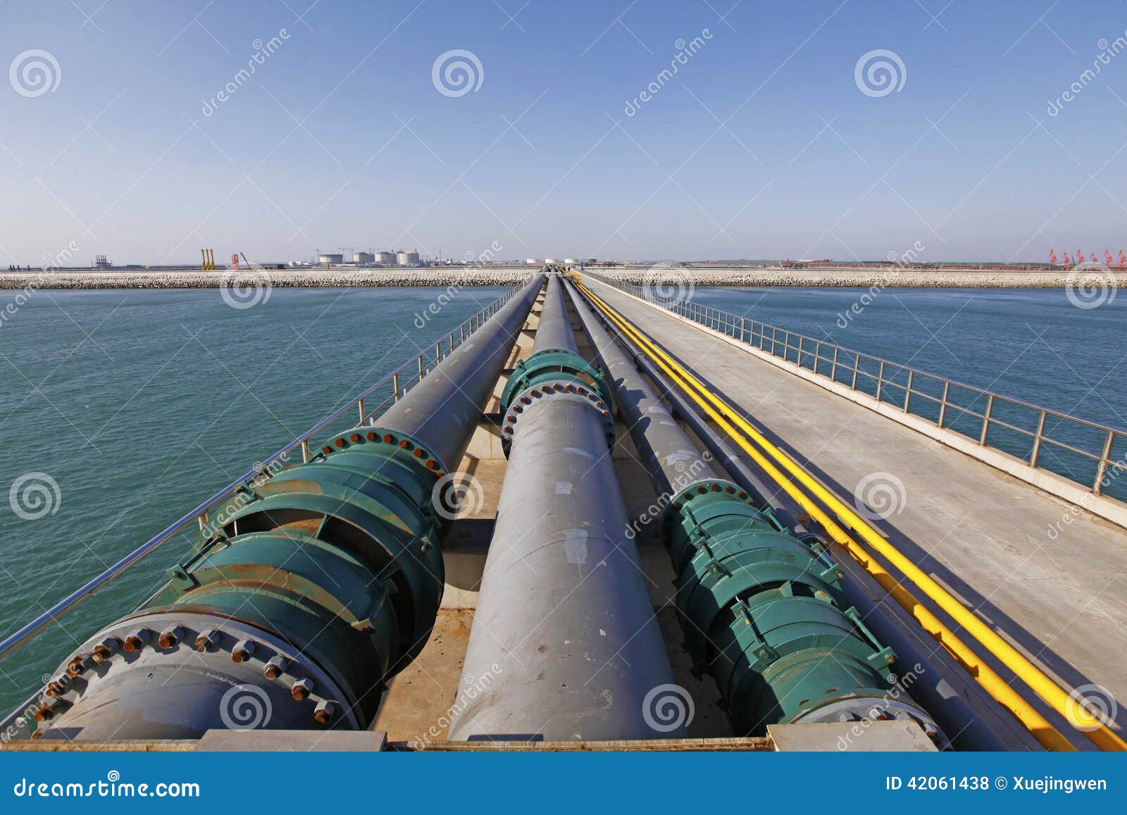 Large crude oil terminal stock photo. Image of commercial - 42061438