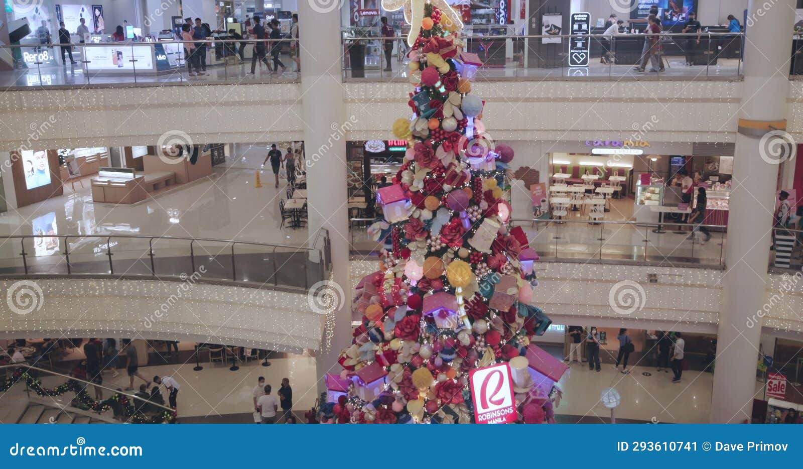 Large Decorated Christmas Tree in the Mall of Manila Stock Video ...