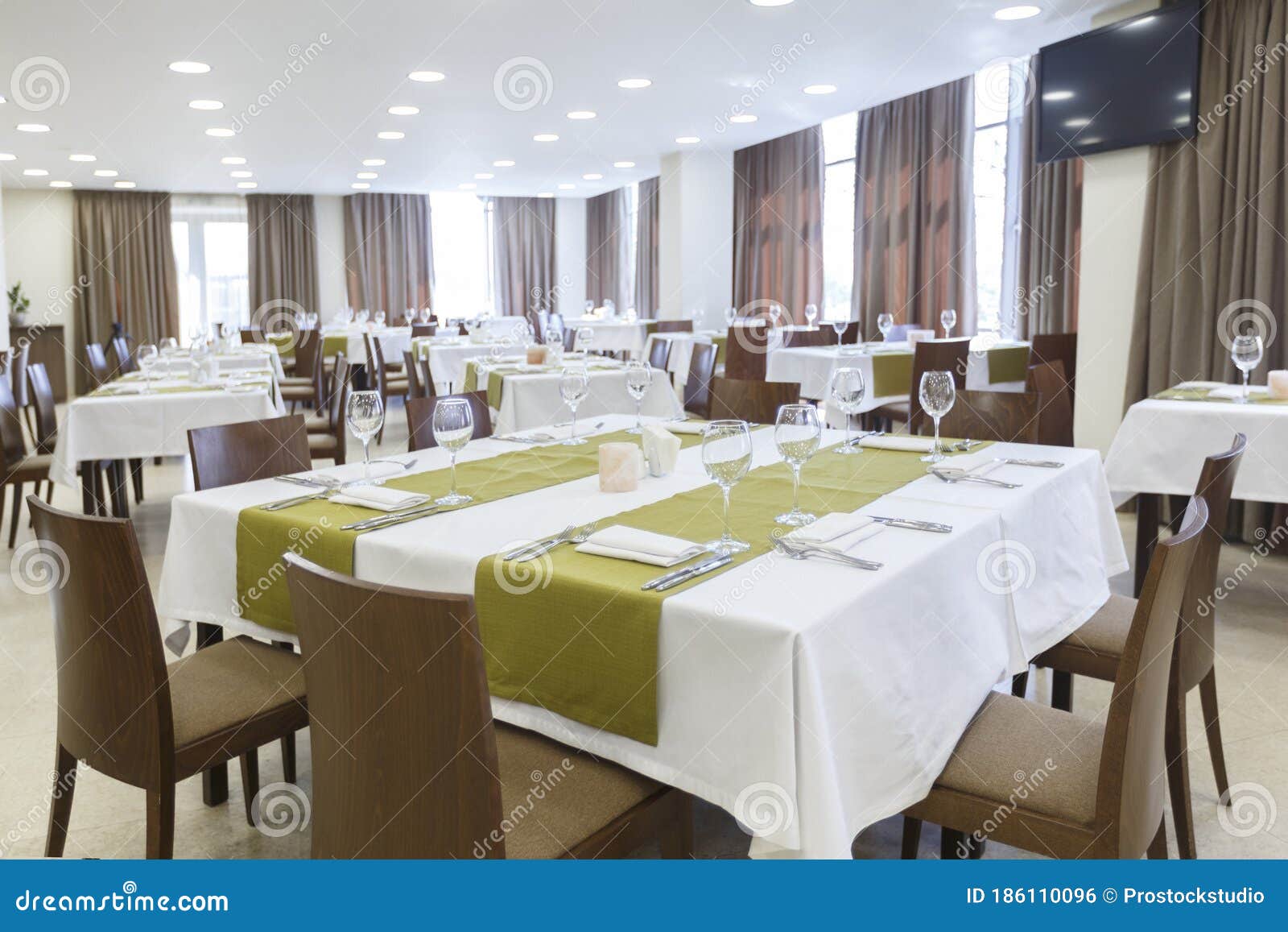 Large Decorated Table in Luxury Hotel Restaurant Stock Photo - Image of ...