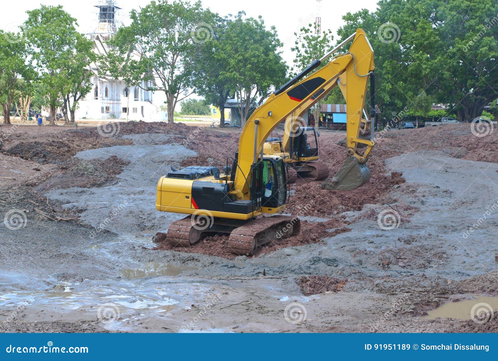 A large digger in Thailand editorial stock image. Image of large - 91951189