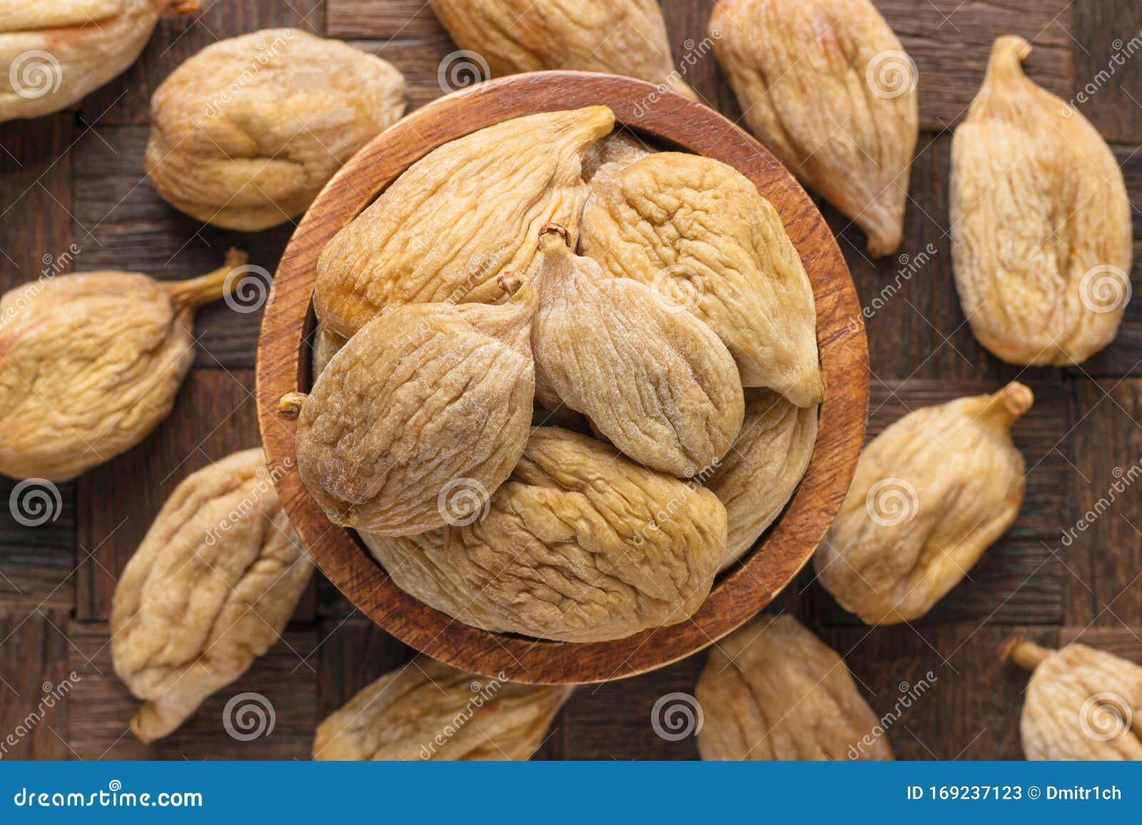 Large Dried Figs in Wooden Bowl, Top View Stock Image - Image of orange ...