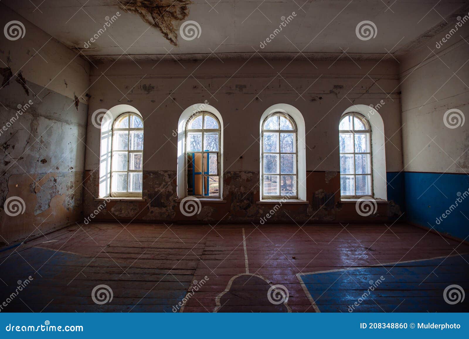 Large Empty Hall Inside Old Abandoned Building Stock Photo - Image of ...