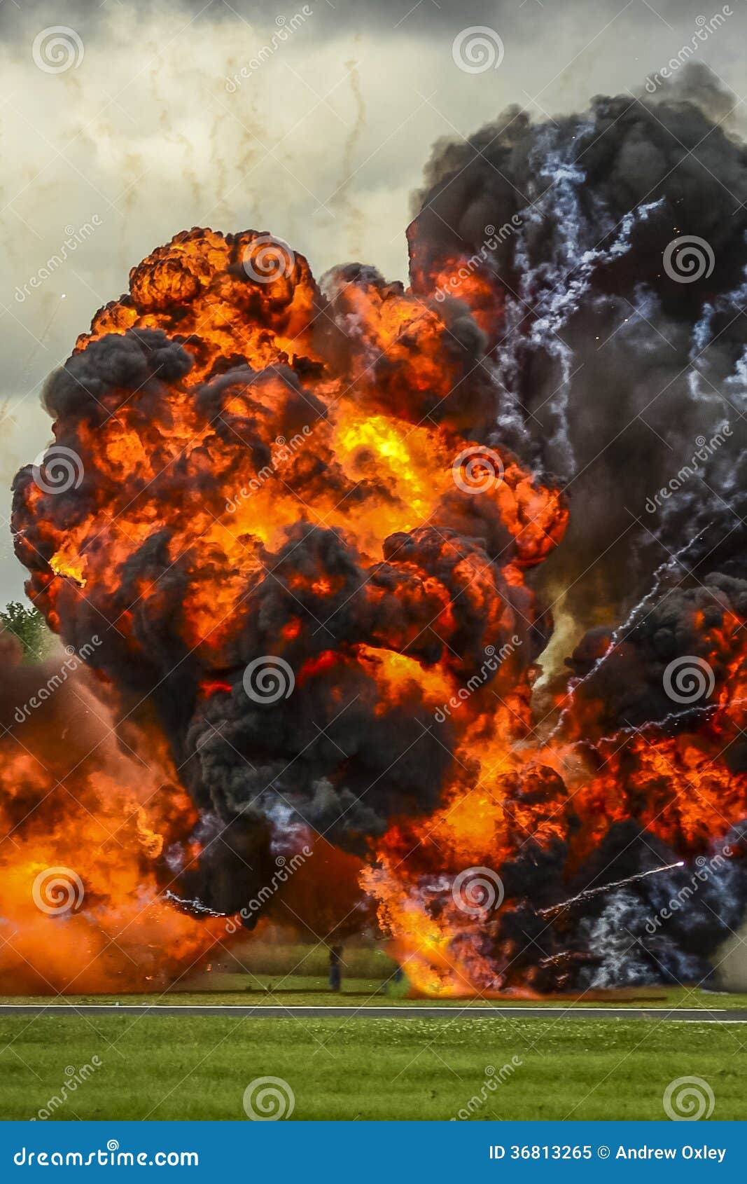 Large explosion stock image. Image of bomb, destruction - 36813265