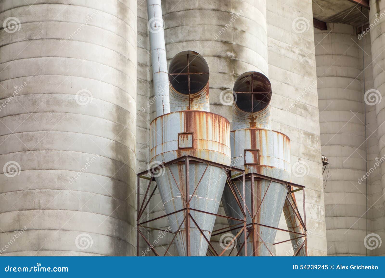 Large Farm Industrial Silos Stock Image - Image of concrete, cereal ...