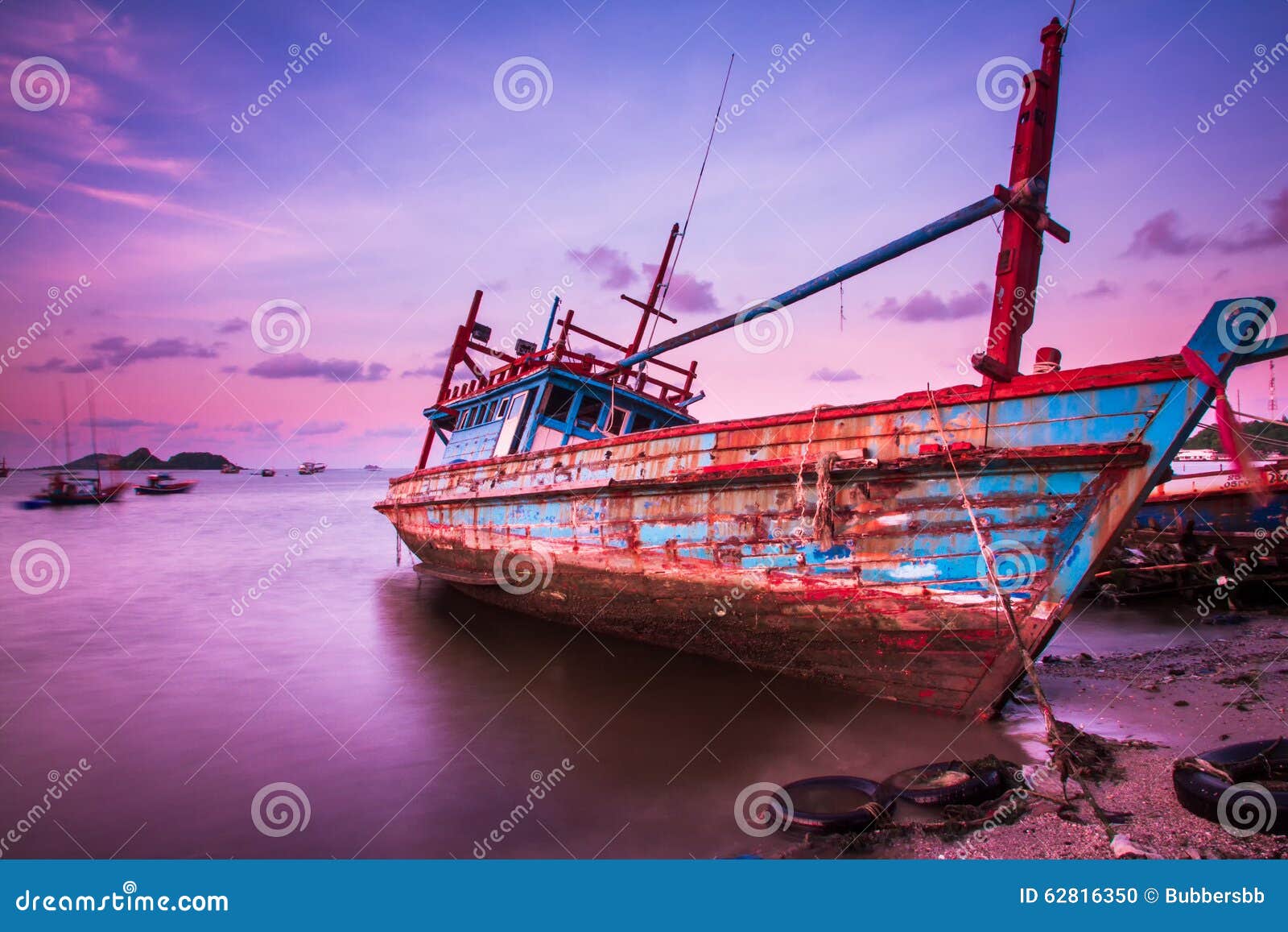 Large Fishing Boats Beached at Low Tide. Stock Photo - Image of scenic ...