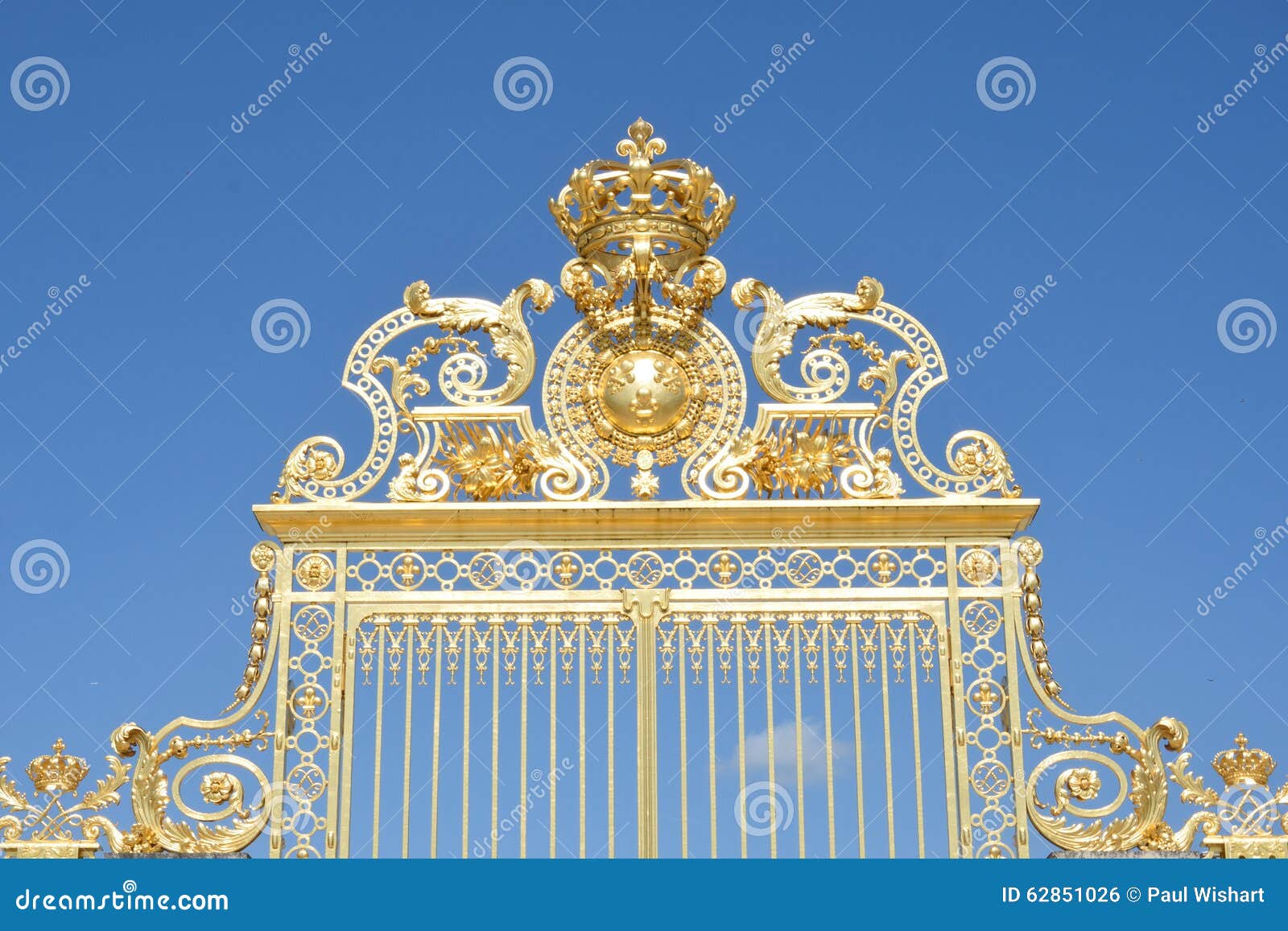 Large Golden Palace Gates stock photo. Image of history - 62851026