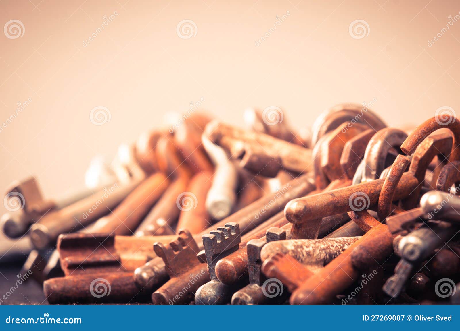 A Large Group of Rusty Keys Stock Image - Image of objects, metal: 27269007