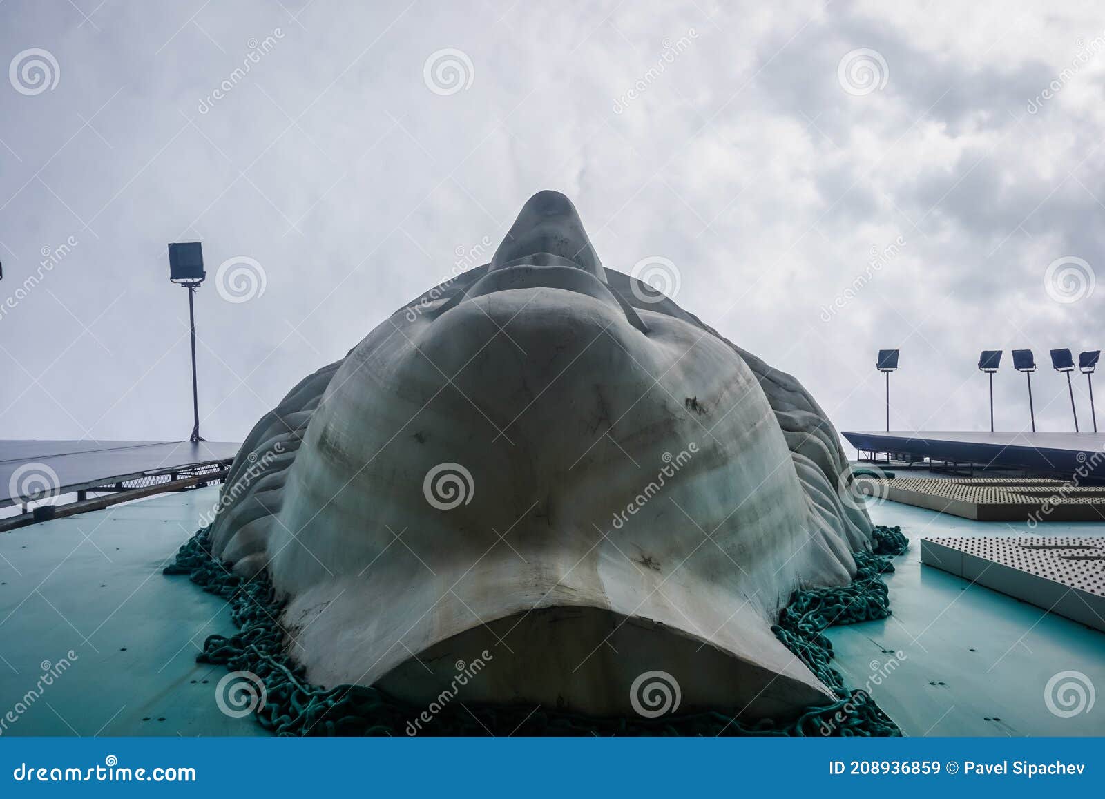 Large Head Sculpture on a Building Editorial Stock Image - Image of ...