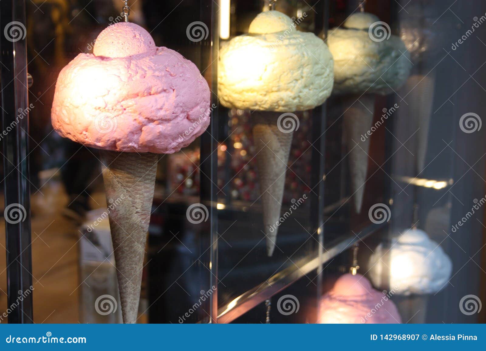 Large Imitation Plastic Ice Creams for Ice Cream Parlor Display Stock ...