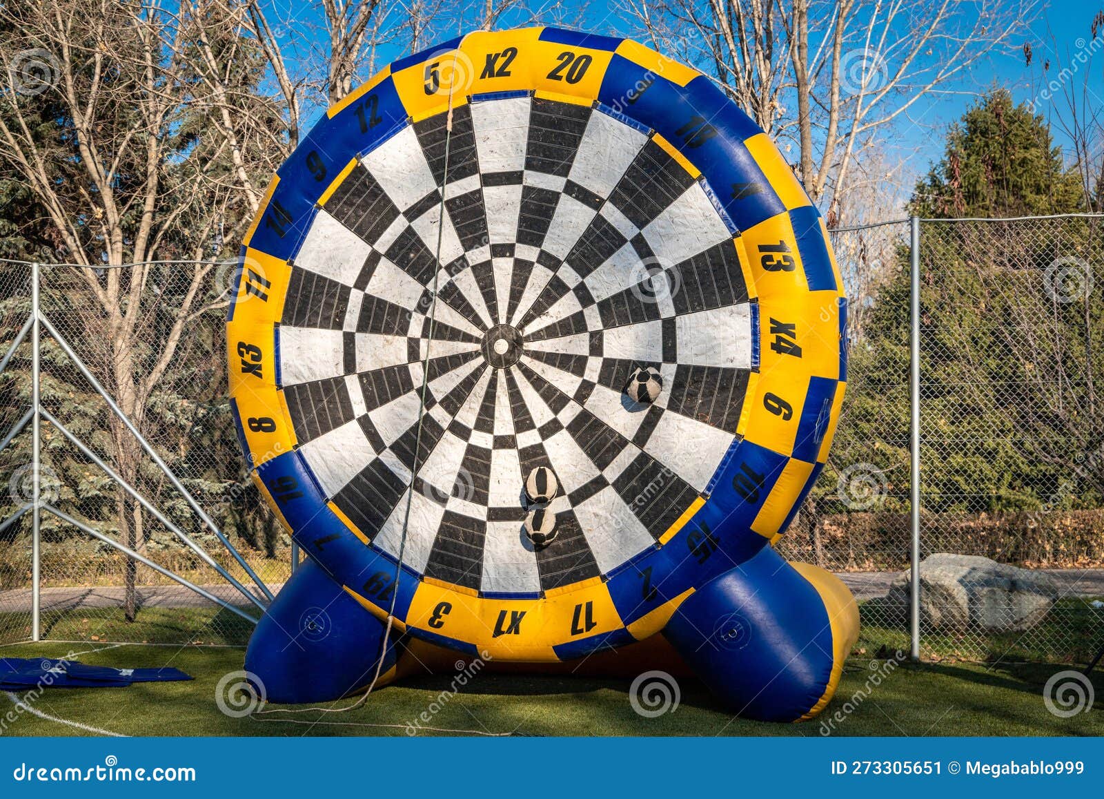 Large Inflatable Target for Team Building Games and Outdoor ...