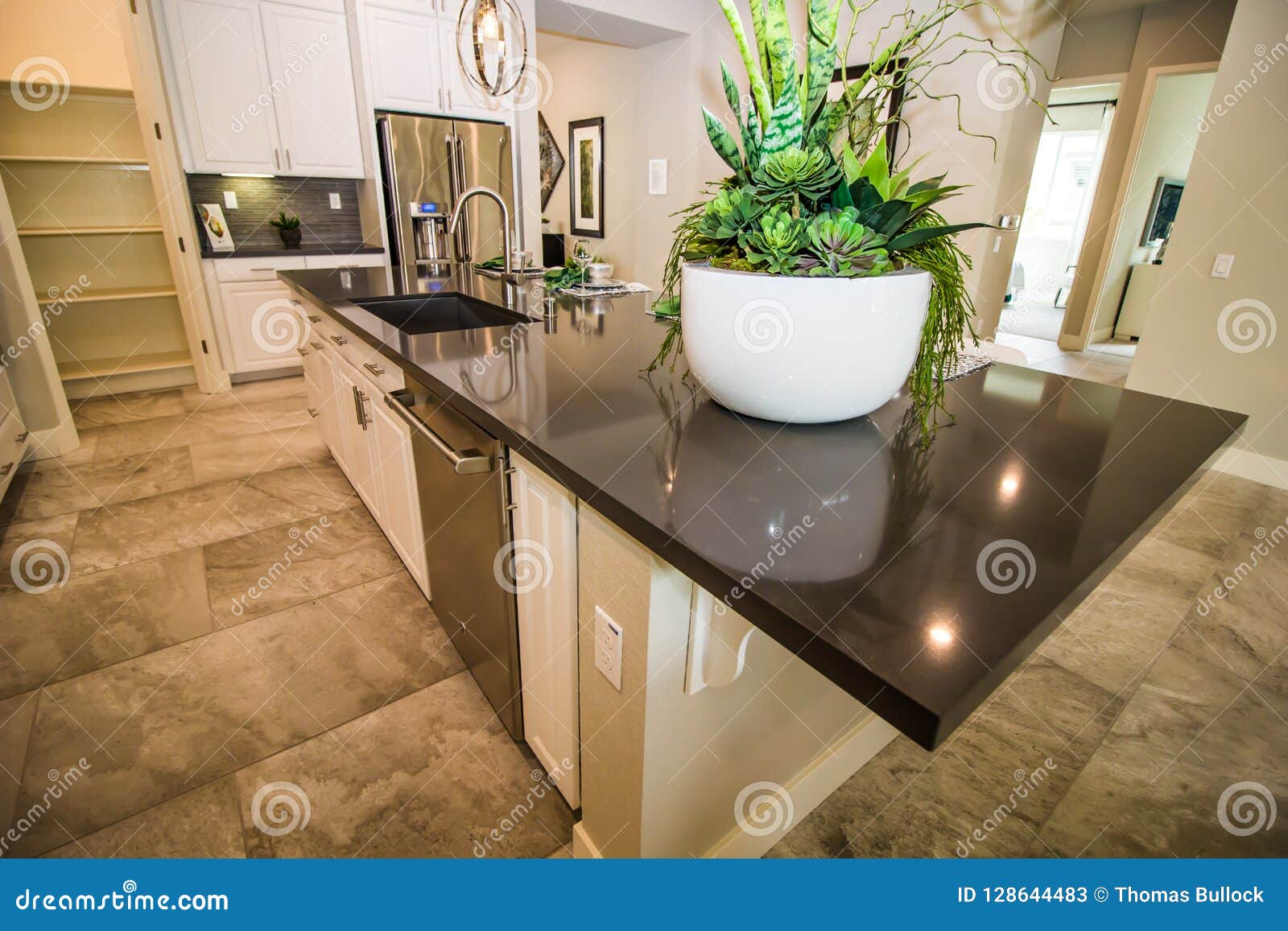 Large Island Kitchen Counter in Modern Kitchen Stock Image - Image of ...