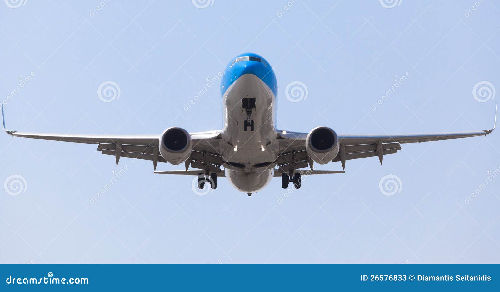 Large Jet Aircraft on Landing Stock Image - Image of approach, civil ... Large Jet Aircraft on Landing Stock Image - Image of approach, civil ...