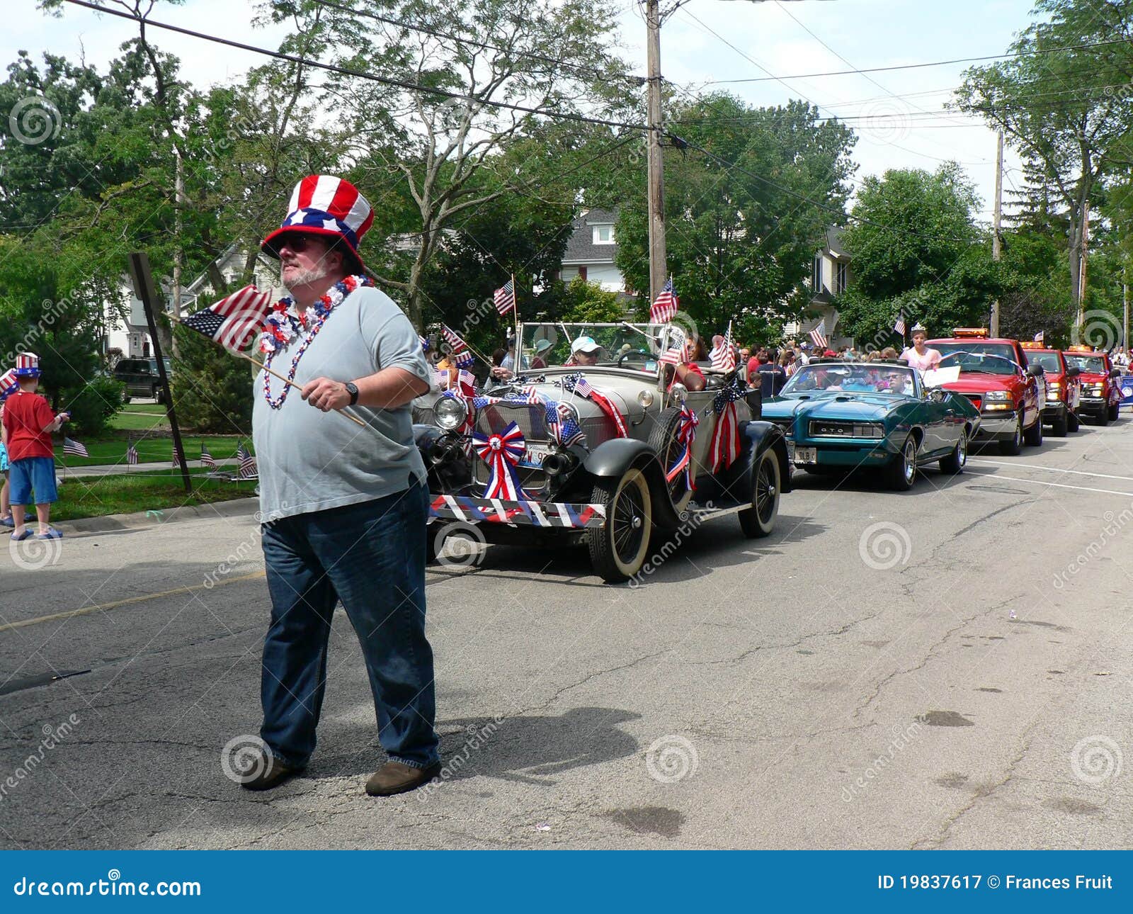 Uncle Sam In Fourth Of July Parade Editorial Photo | CartoonDealer.com ...
