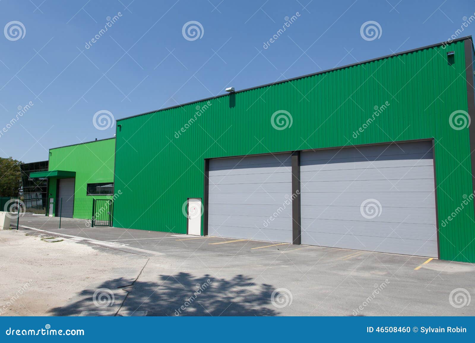 Large Modern Warehouse Building Stock Photo - Image of shop, loading ...