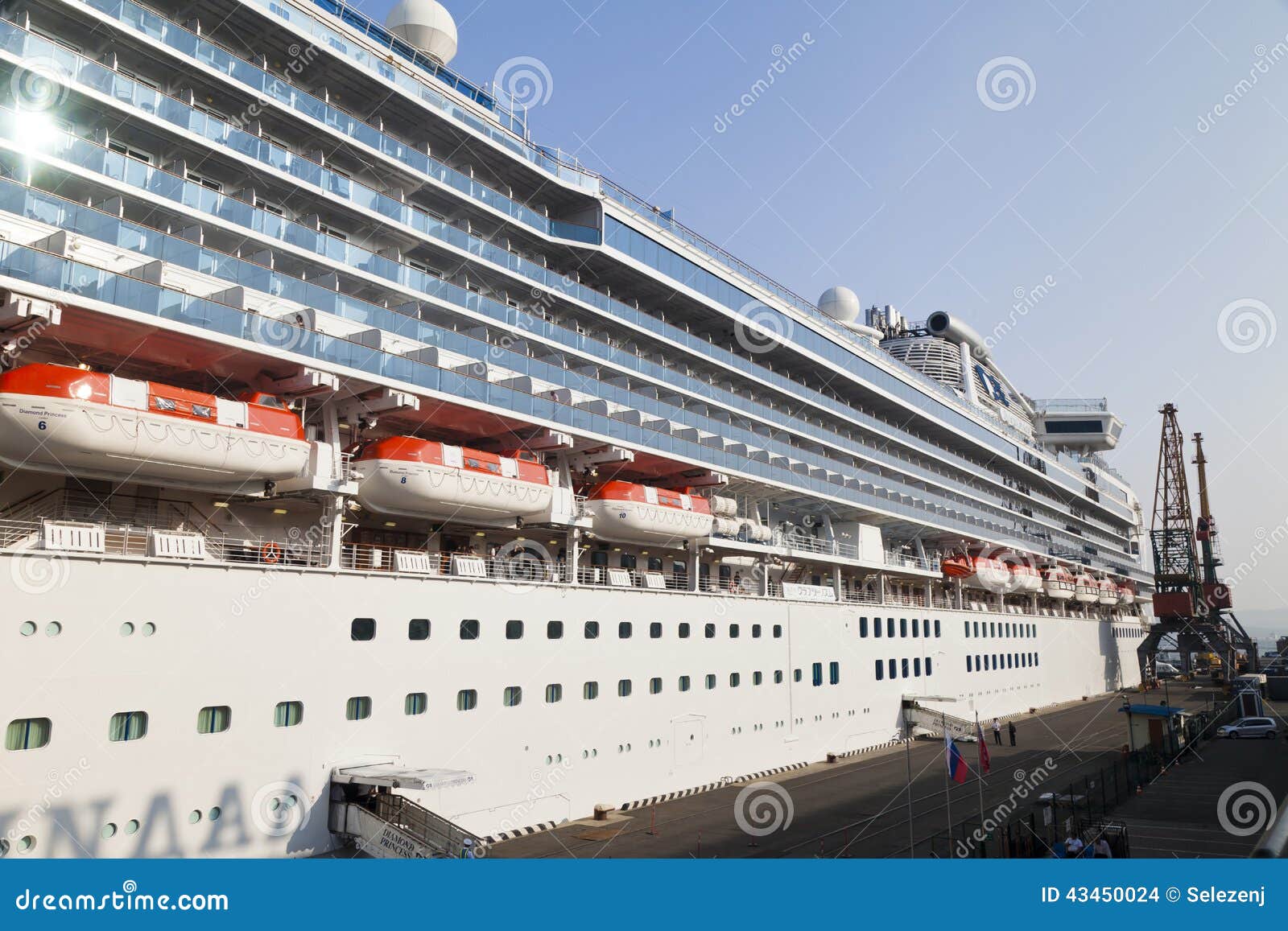 Large ocean liner editorial stock image. Image of ships - 43450024