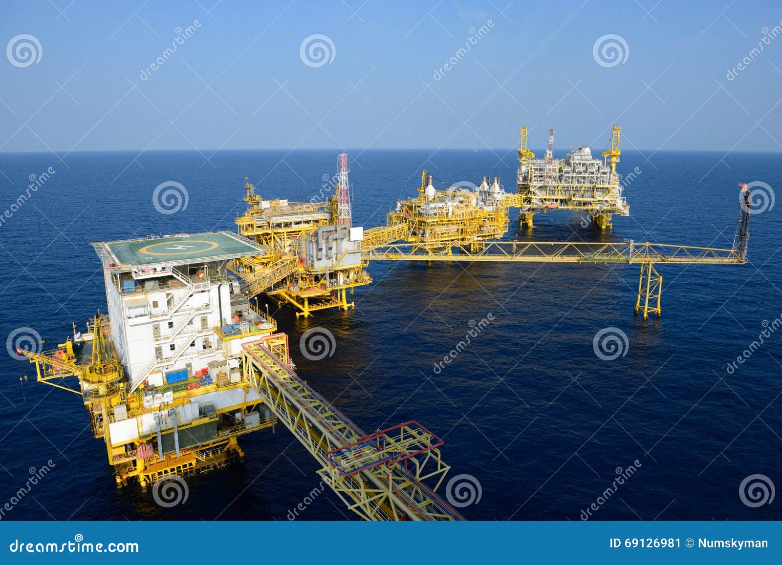 The Large Offshore Oil Rig Platform Stock Image - Image of industry ...