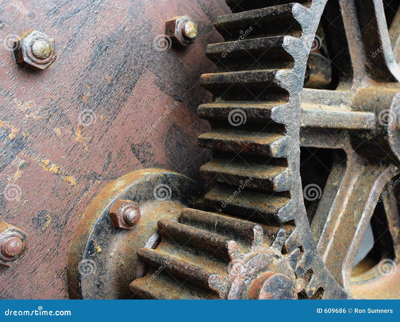 Large Gears Stock Photos - Download 1,267 Royalty Free Photos