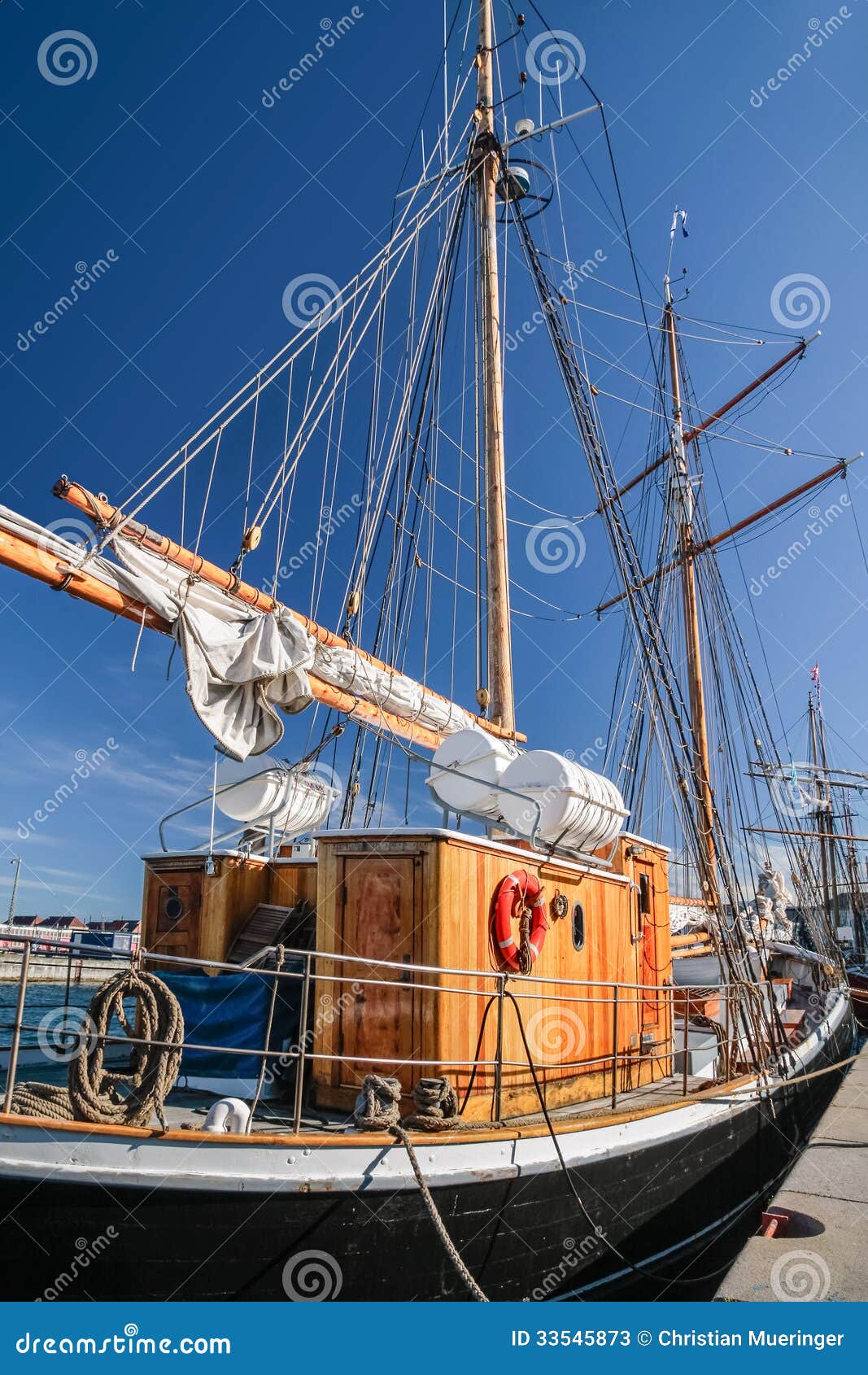 Large, old sailing ship stock image. Image of ocean, nyhavn - 33545873