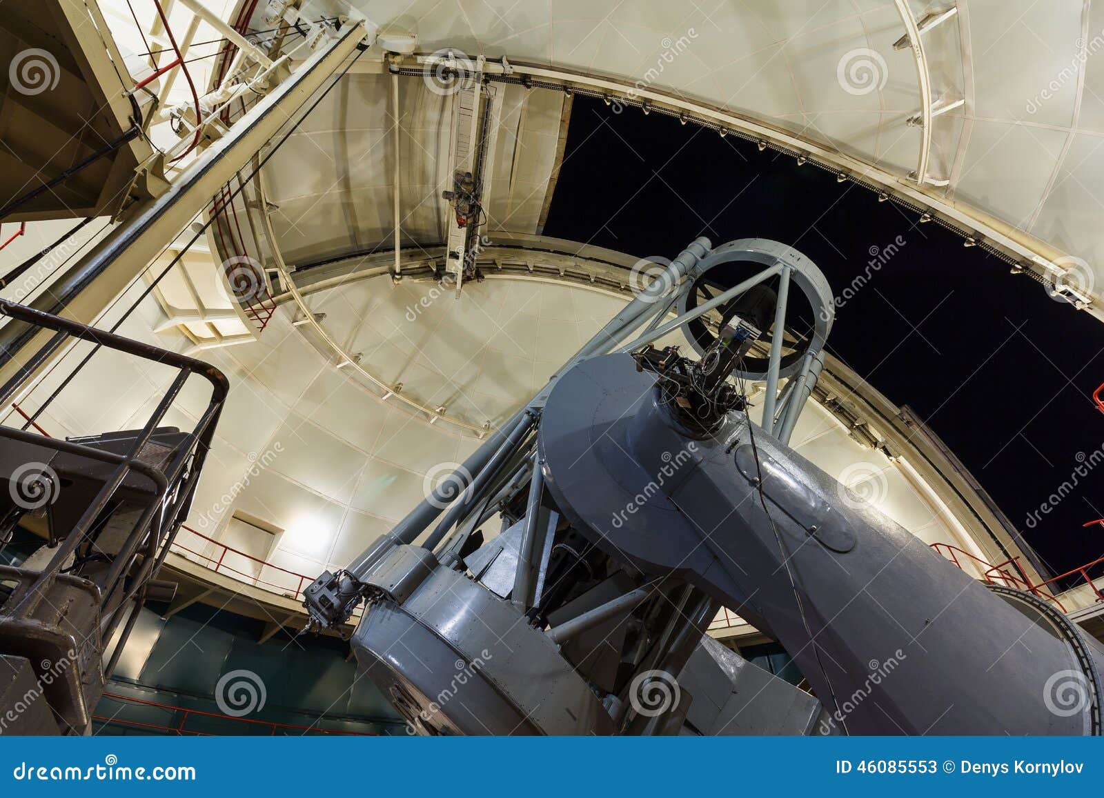 Large Optical Telescope Royalty-Free Stock Photography | CartoonDealer ...