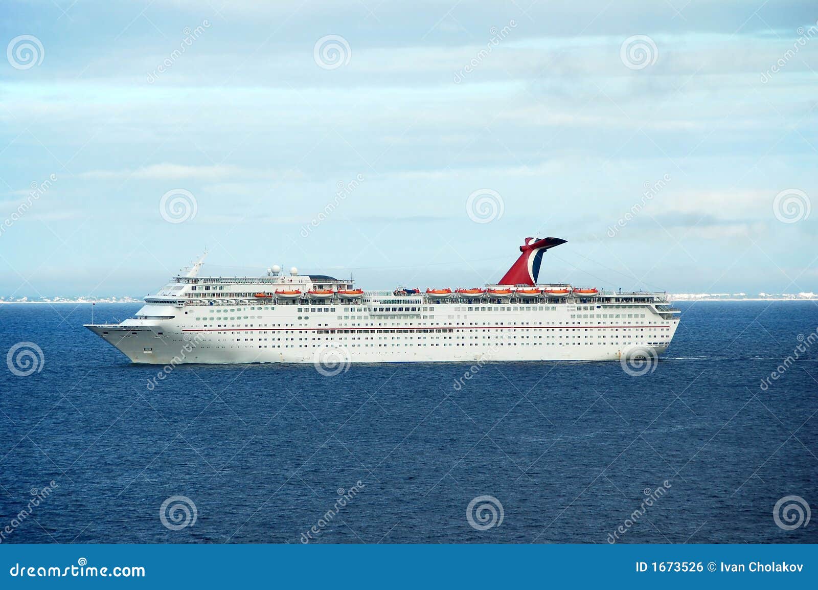 Large Passenger Cruise Ship Approaching Port Stock Photo - Image of ...