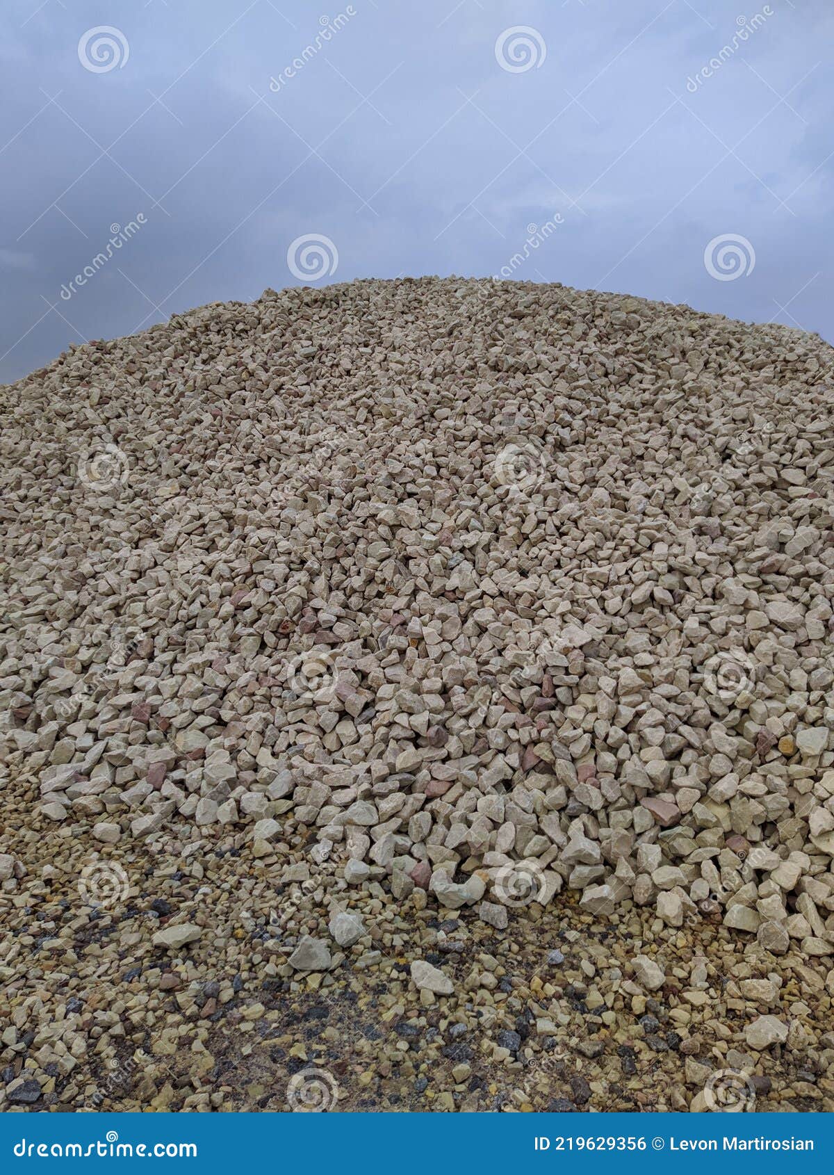 Large Pile of Construction and White Rubble Stock Photo - Image of ...