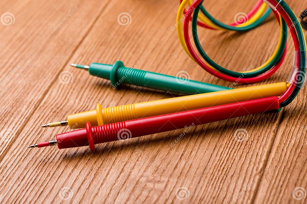 Large Plan Phase Indicator. Measuring the Correct Phasing of Three ...