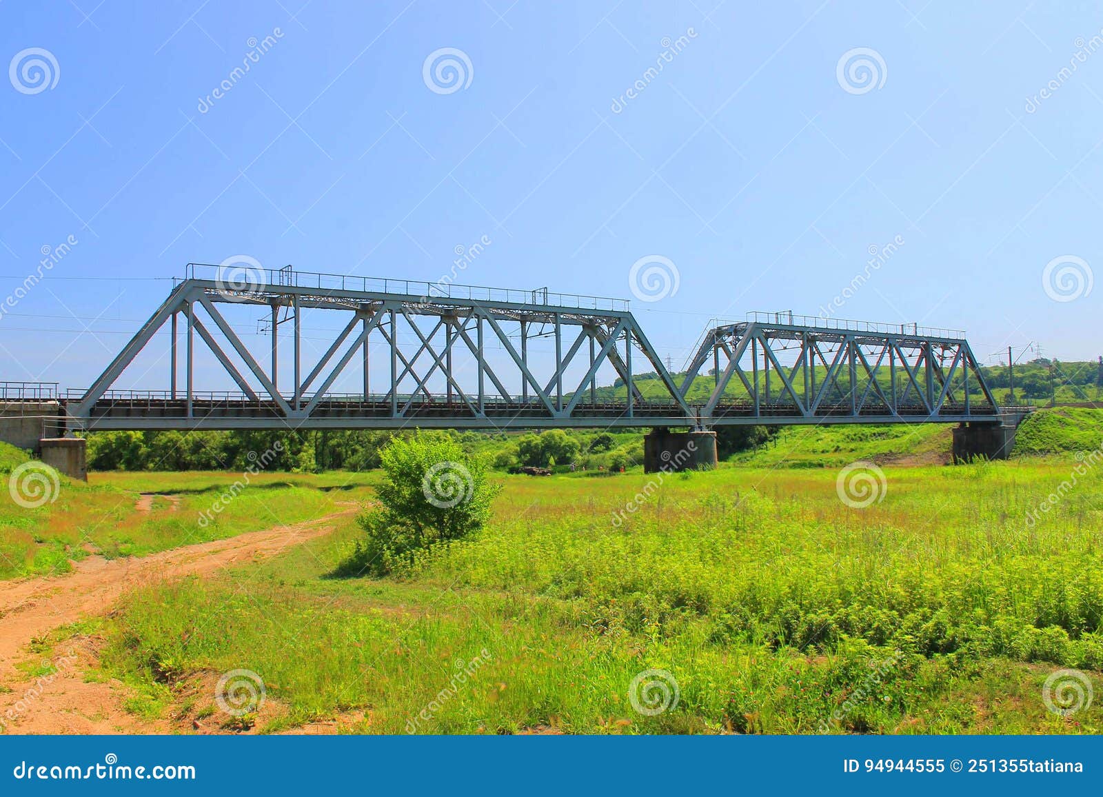 Large railway bridge stock image. Image of durability - 94944555