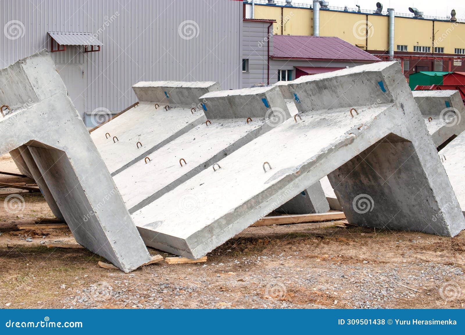 Large Reinforced Concrete Structures at the Construction Site ...