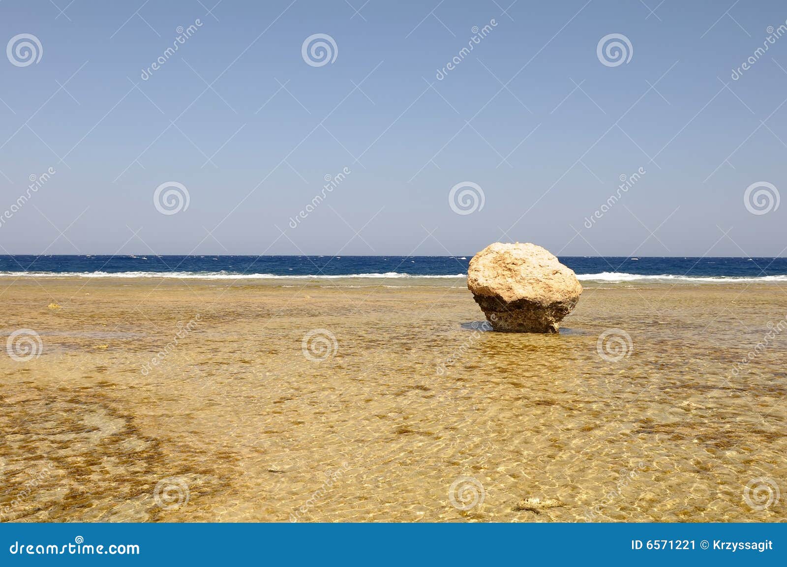 Large rock on beach stock image. Image of nature, rock - 6571221