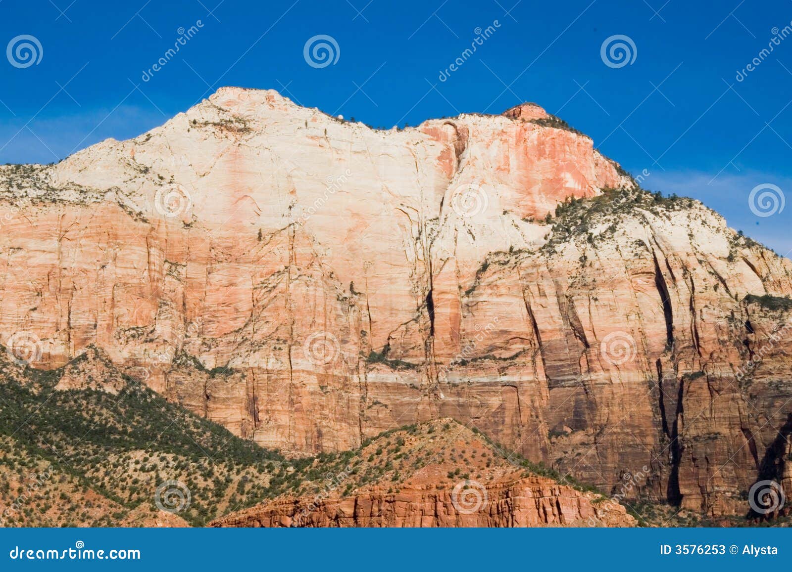 Large Rock Formation in Zion N Stock Image - Image of water, rock: 3576253
