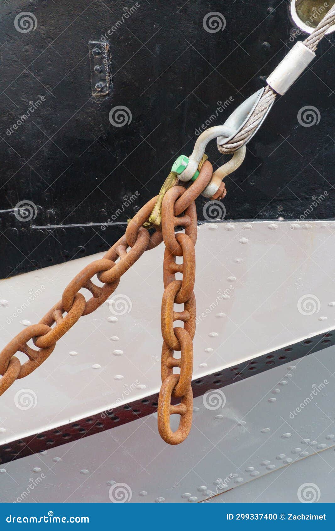 Large Rusty Chain Tethering a Boat Stock Photo - Image of ship, hull ...
