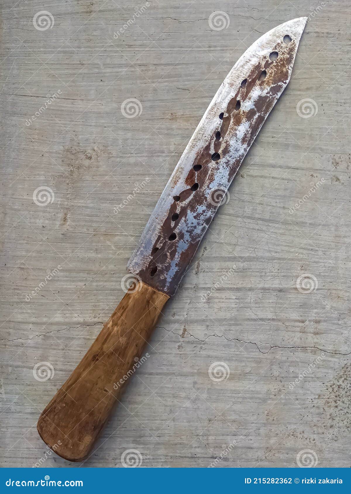 Rusty old knife stock photo. Image of brown, leaf, knife - 215282362
