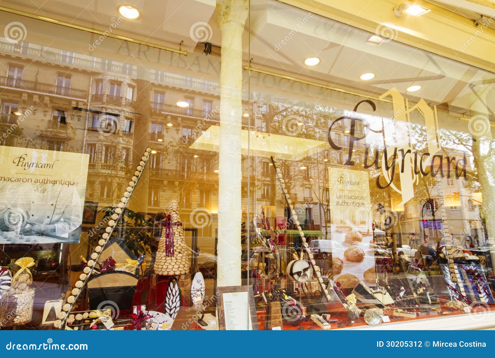 Macaron Store in Paris,France Editorial Photography - Image of scene ...