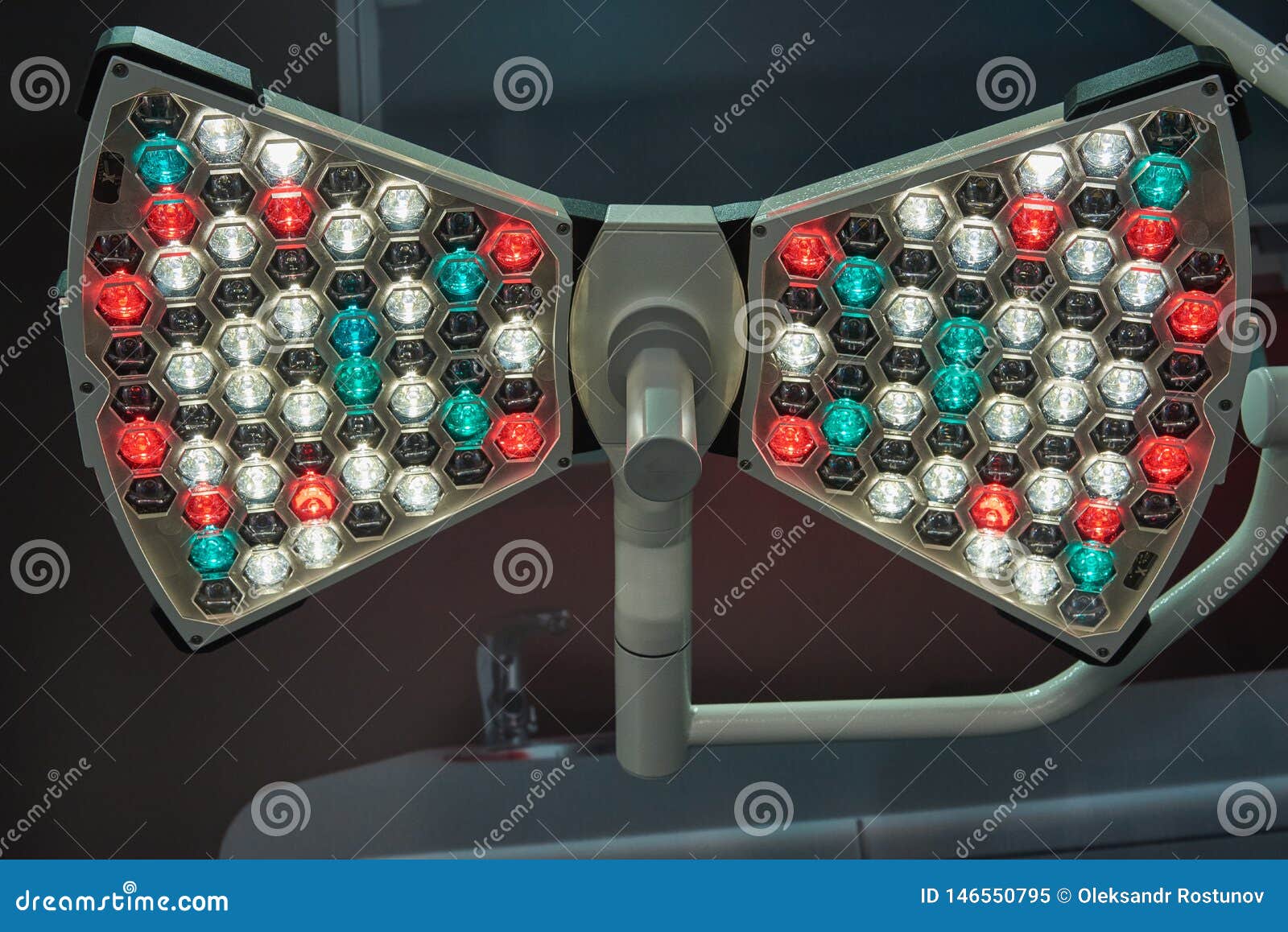 Large Shadowless Lamp for Examining Objects in Different Color Ranges ...