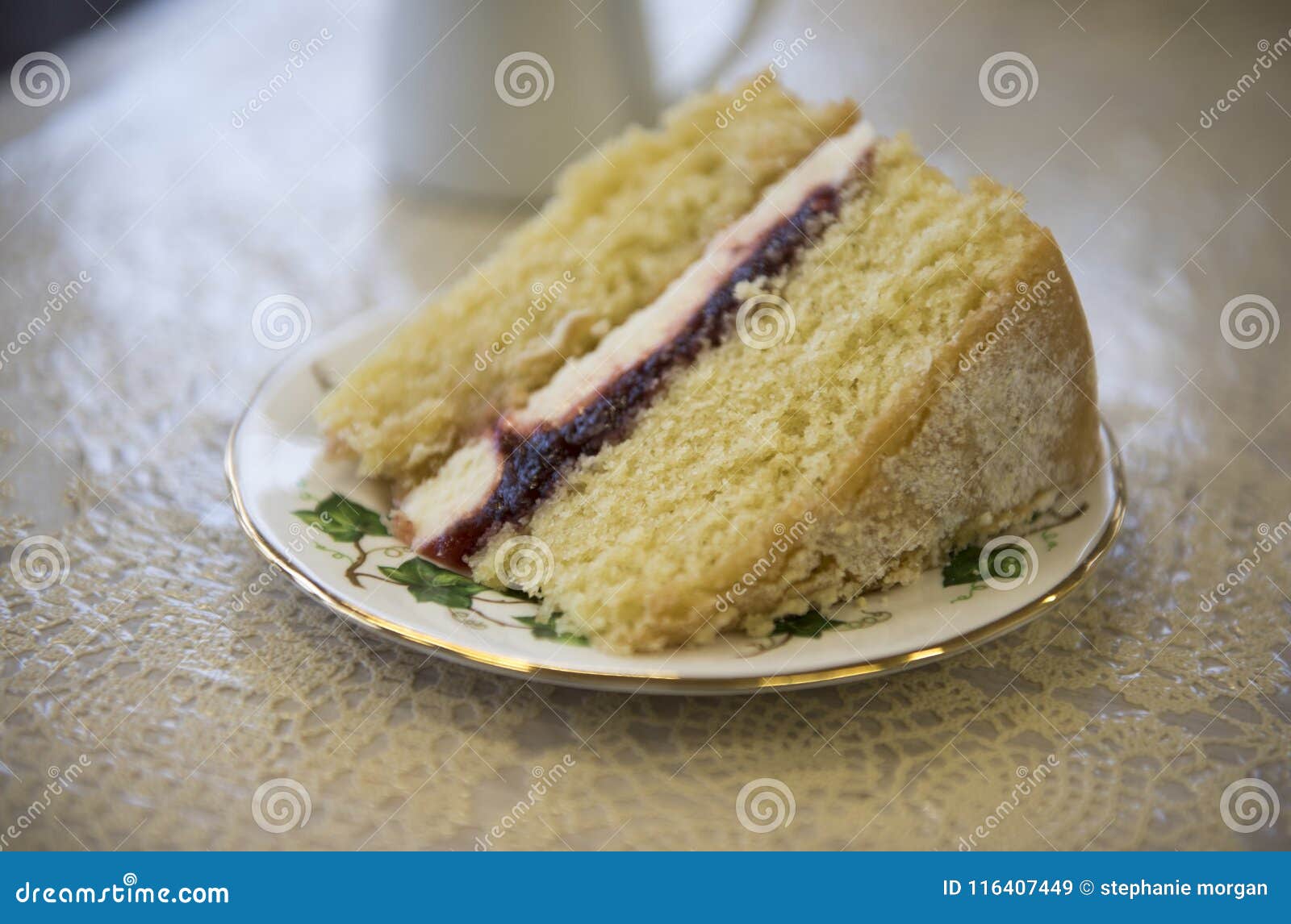 Large Slice of Raspberry Jam Sponge Cake Stock Image - Image of slice ...