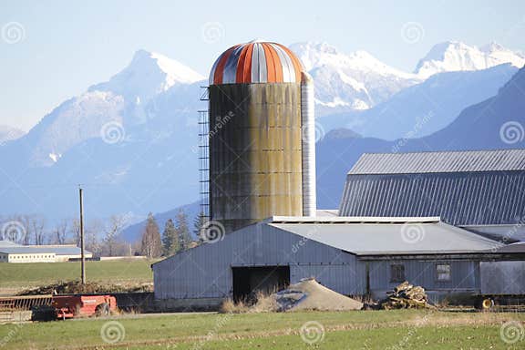 Large Stave Silo stock image. Image of cylinder, cylindrical - 28531633