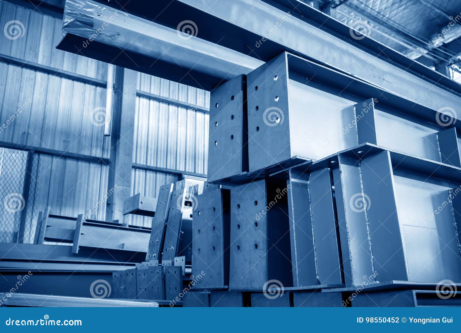 Large Steel Factory Warehouse Stock Photo - Image of metal, aisle: 98550452