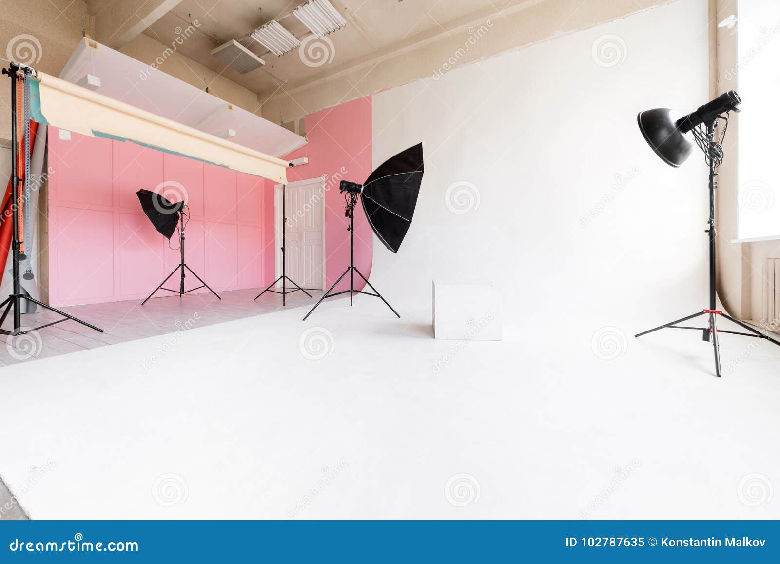Large Studio Space White Cyclorama and Natural Light from Large Windows ...