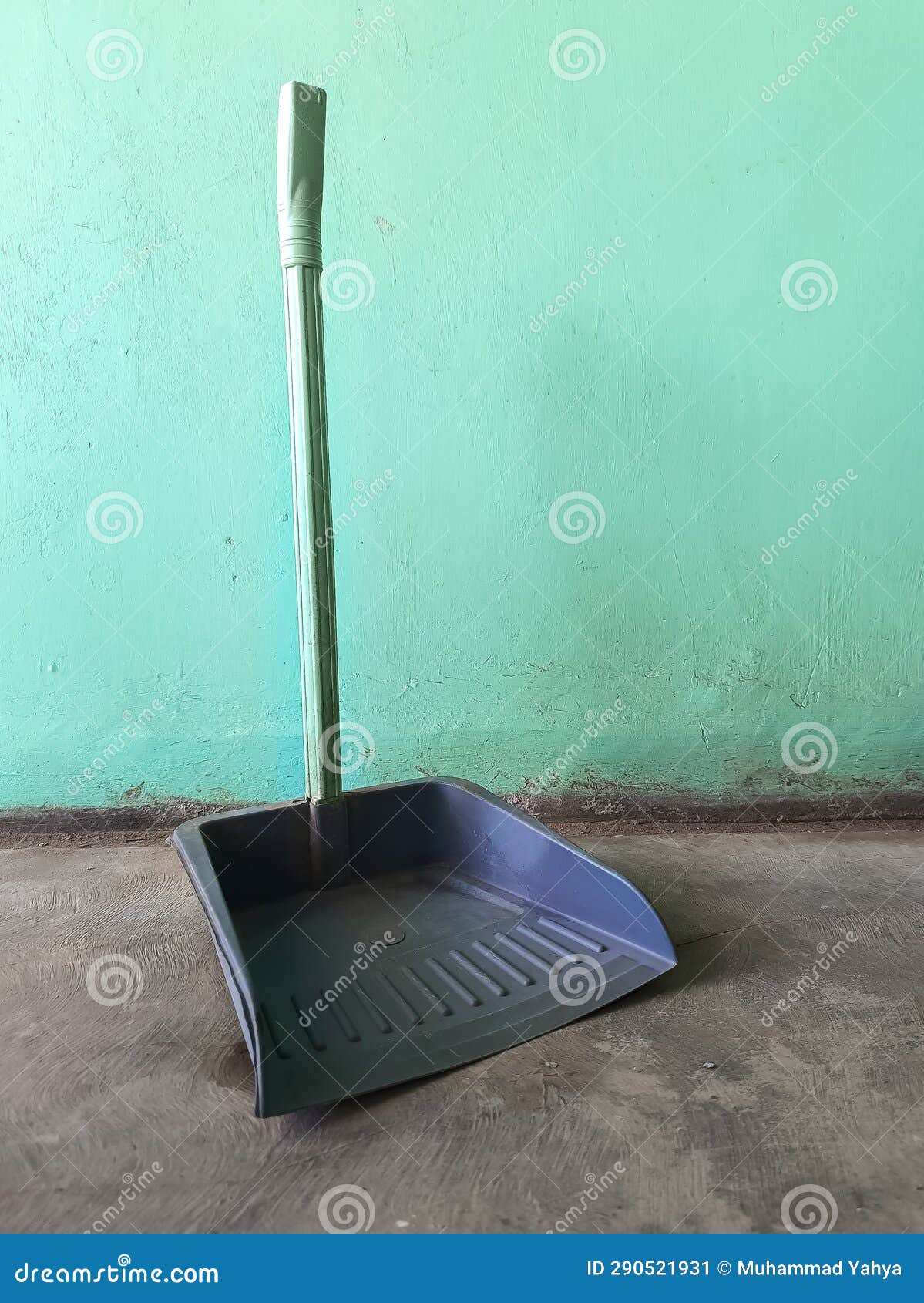 A Large Trash Dustpan To Accompany the Broom Stock Image - Image of ...