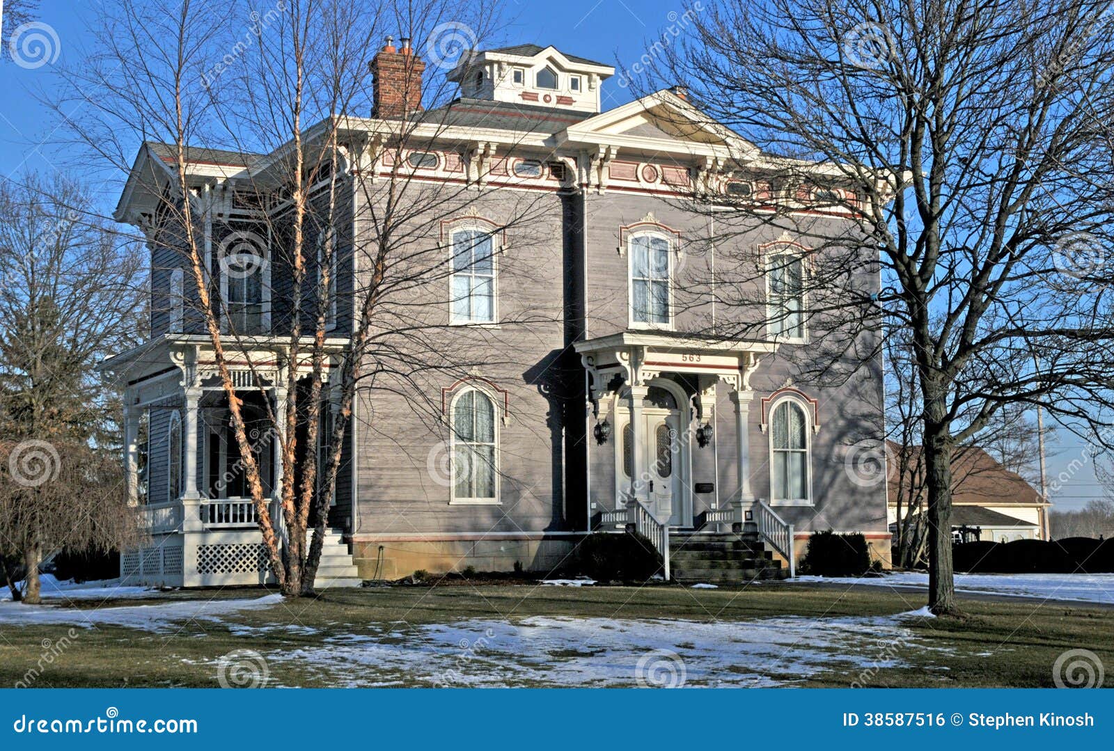 Large victorian home stock photo. Image of architecture - 38587516