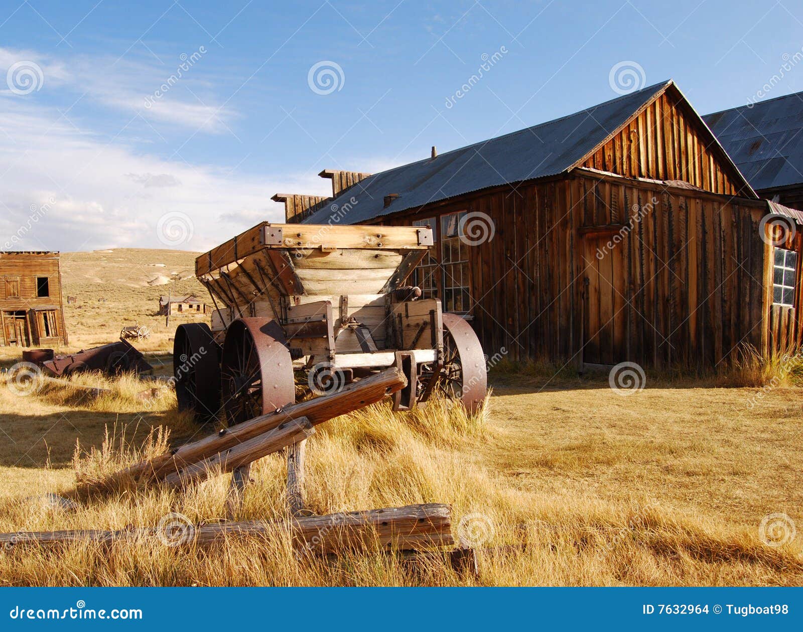 Large Wagon with Huge Wheels Stock Photo - Image of hitch, town: 7632964